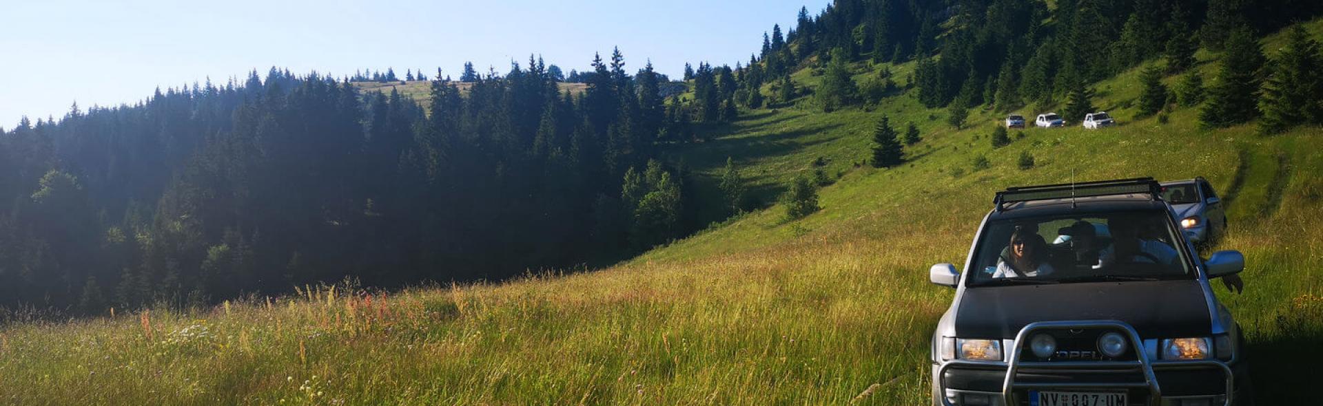 Jeep ride - Trendy Travel